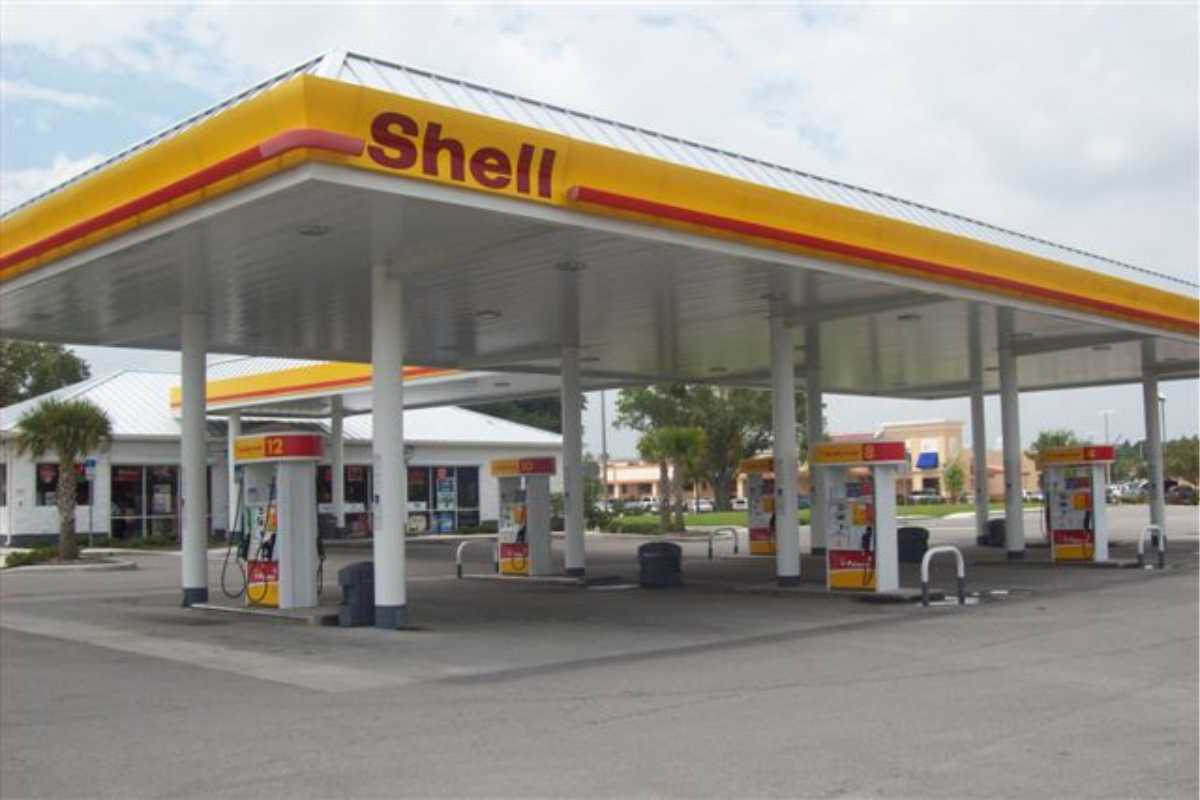 Service Stations | Promotional Graphics | Custom Signs