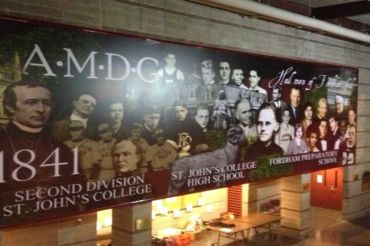 Large Wall Signs | New York City Signs