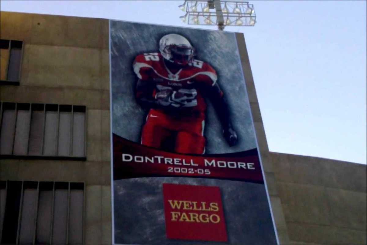 Large Wall Signs | New York City Signs